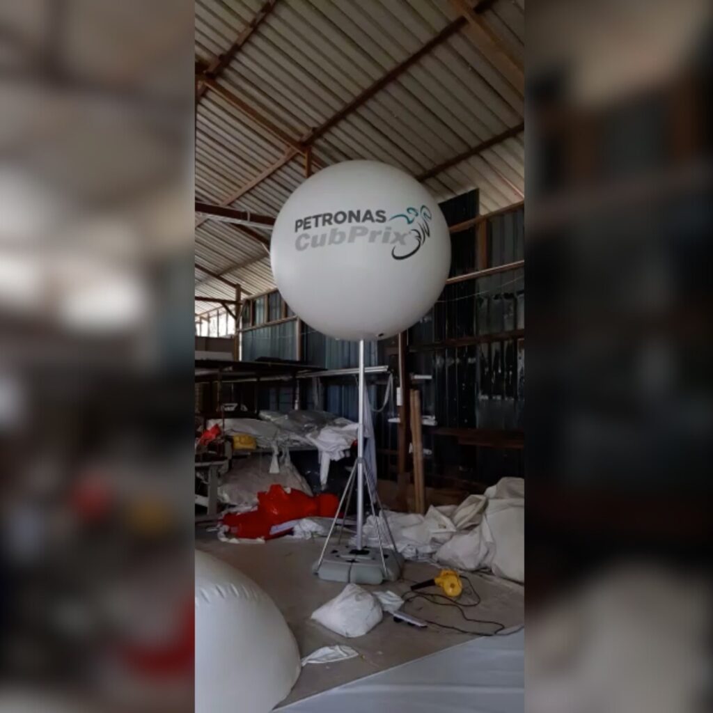 Lighted Balloon Stand | Striking Visual Impact