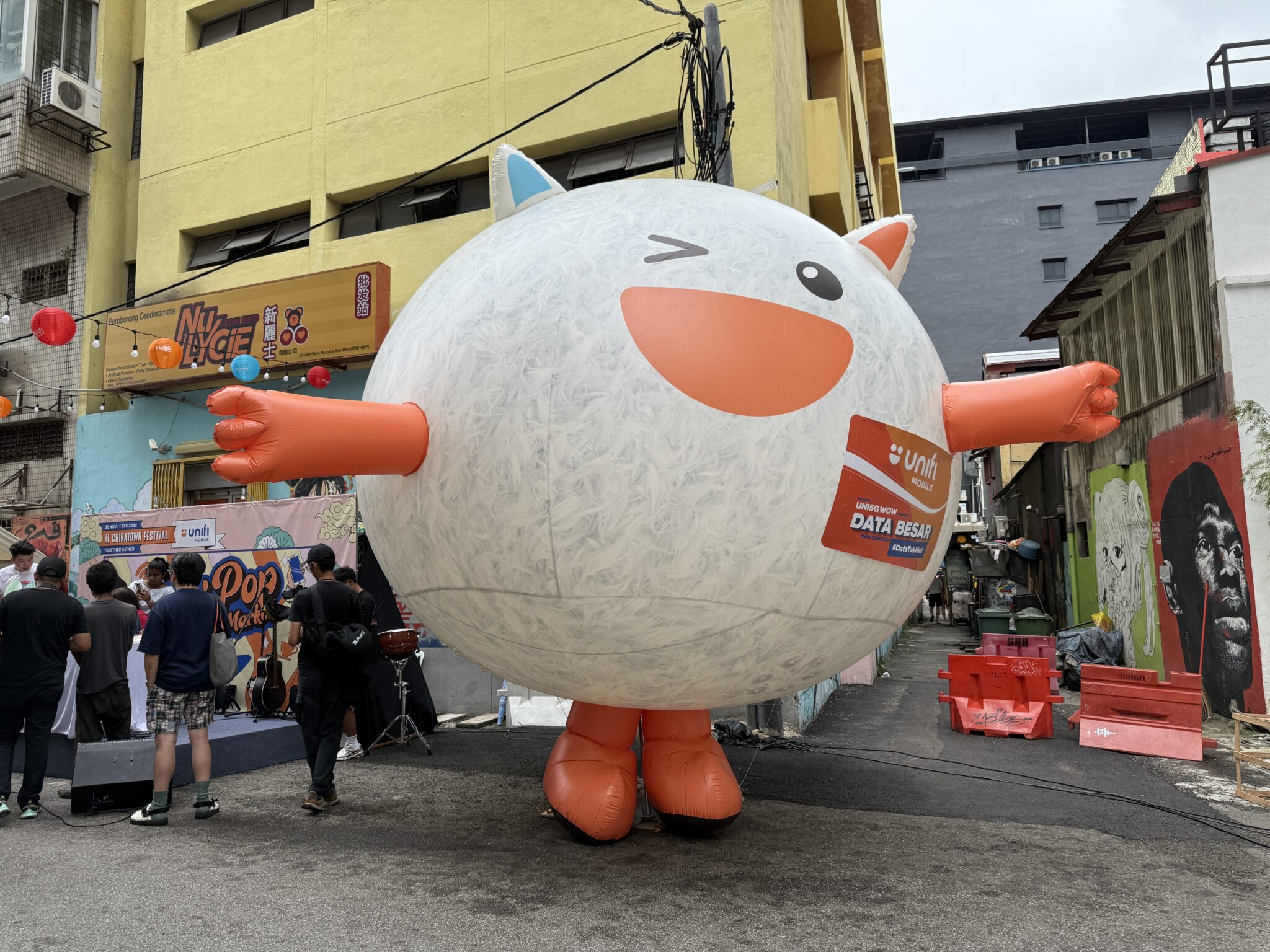 Inflatable Mascots Malaysia for Events & Brand Activations
