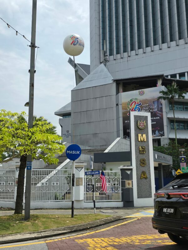 MBSA 25 Tahun Jubli Perak - AsiaPacific Balloons